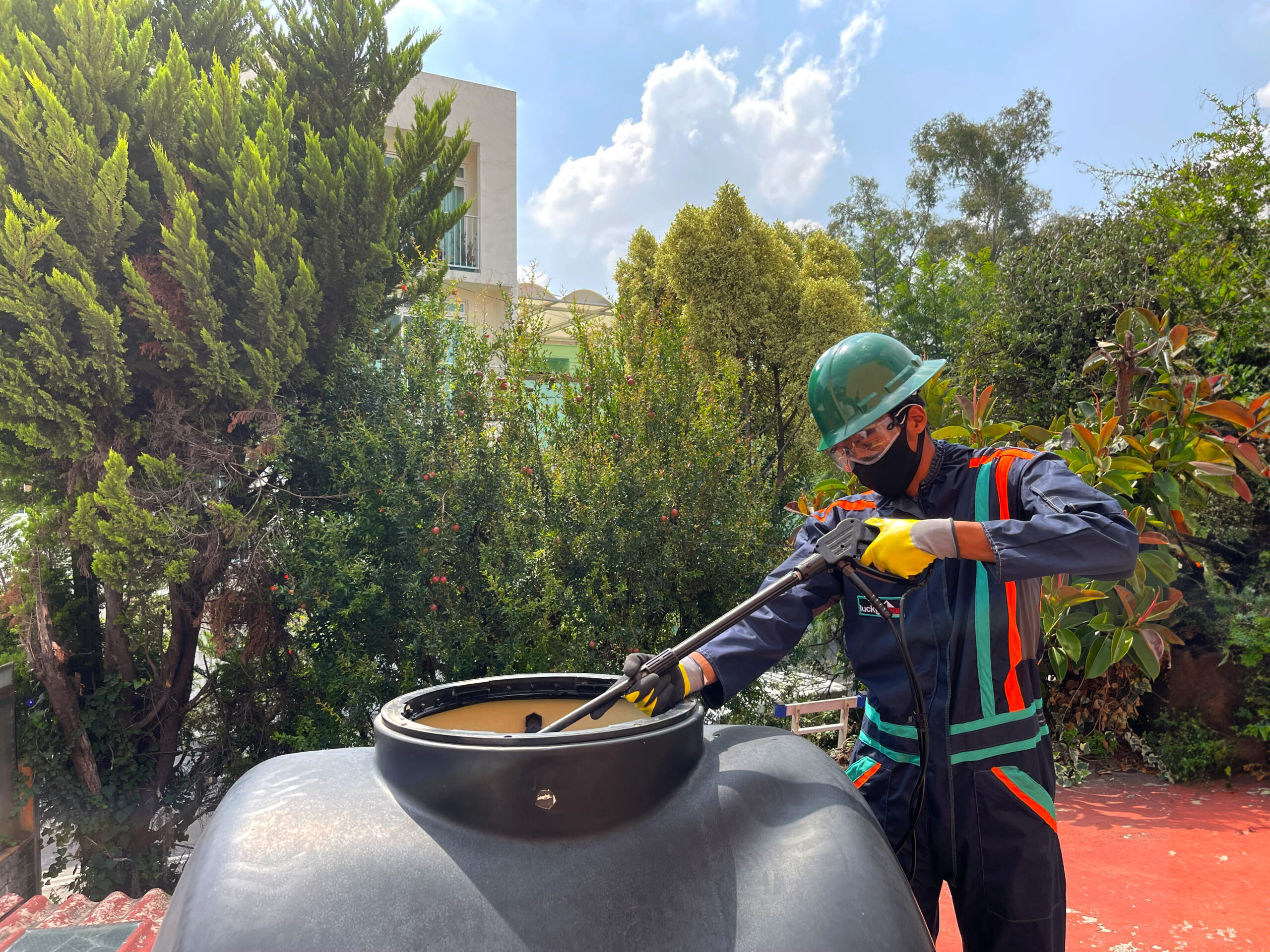 Guía paso a paso para instalar un filtro de agua en tu cisterna - Lucky Clean